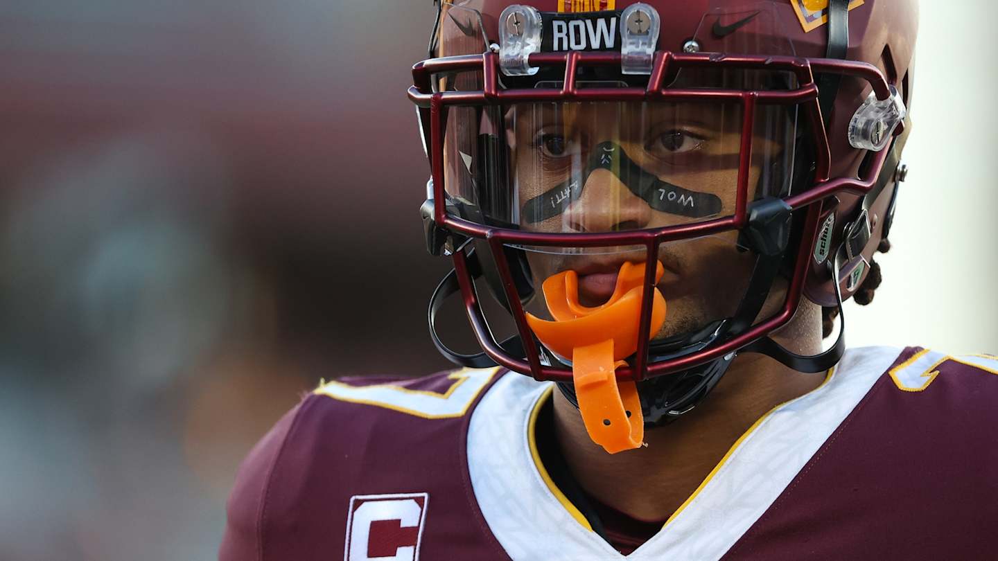 Minnesota Wide Receiver Chris Autman-Bell Out For Season With Leg ...