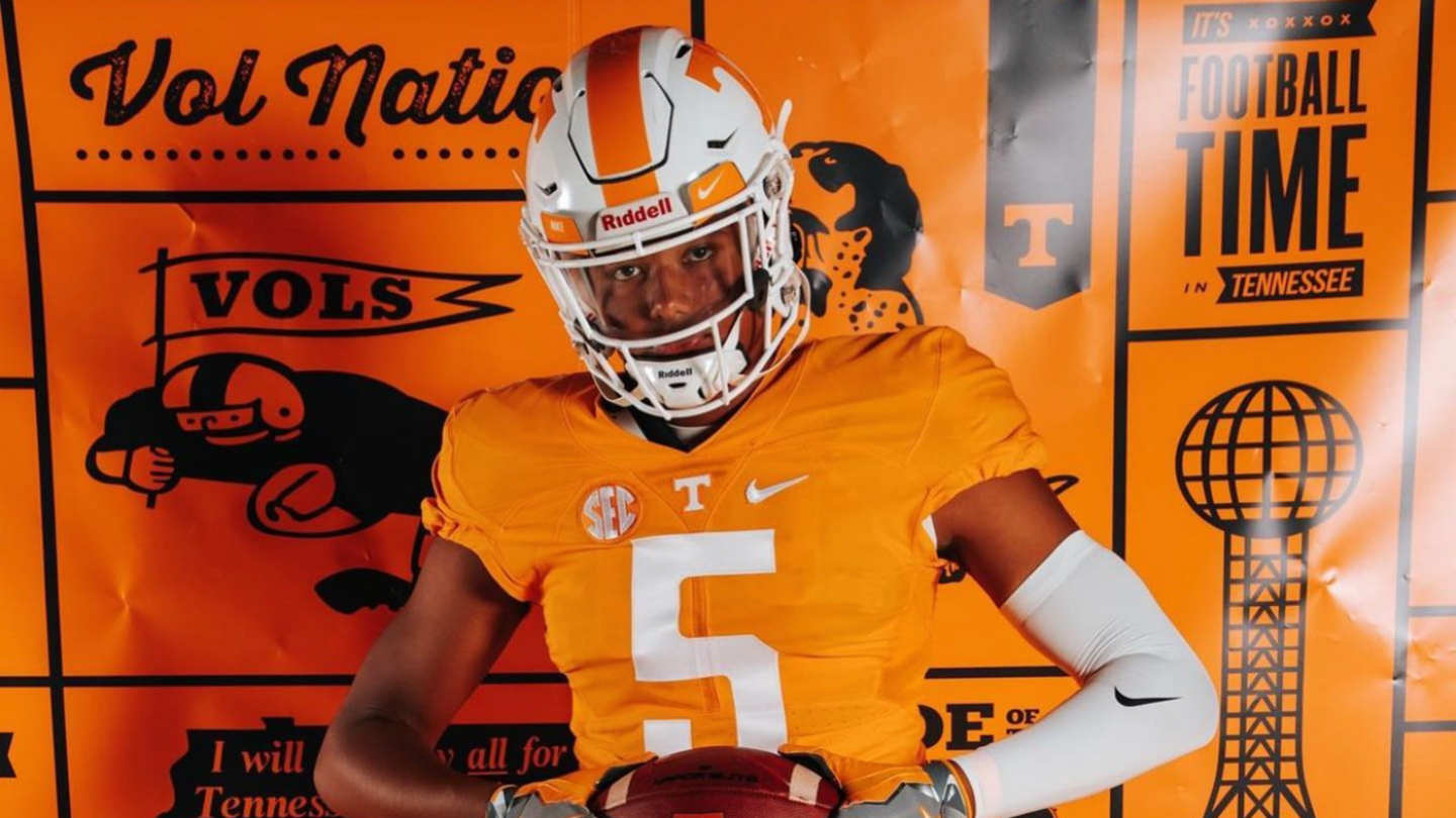 Elite DL Daevin Hobbs Previews Tennessee Volunteers Official Visit ...