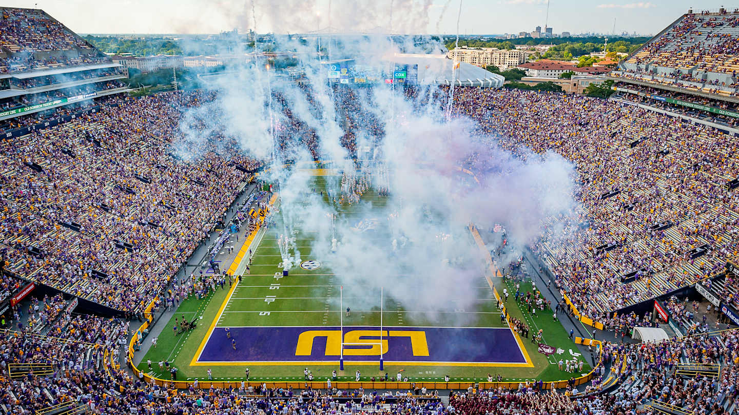 Ole Miss HC Lane Kiffin Talks Tiger Stadium, Containing Jayden Daniels ...