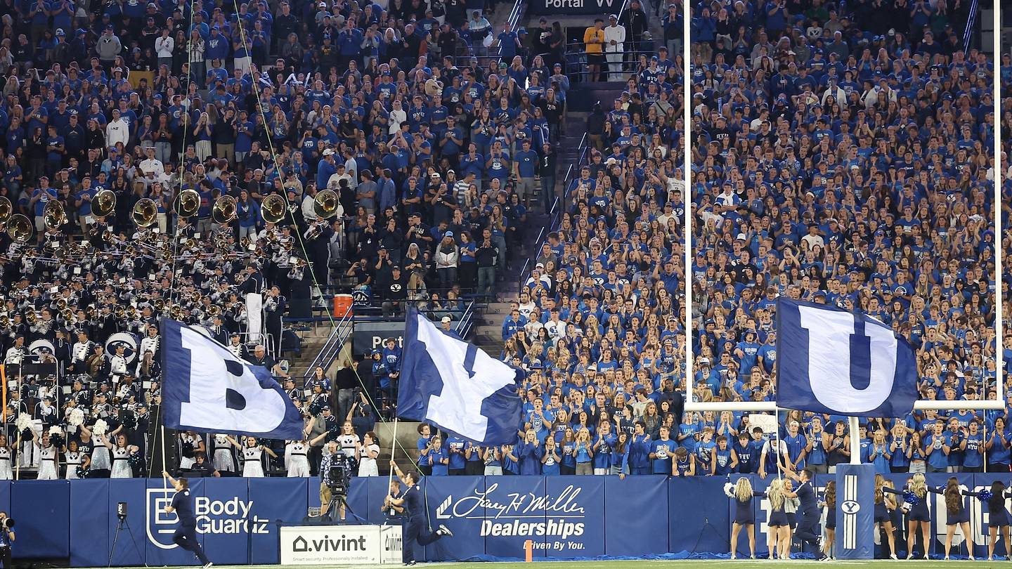 Five Things to Know about no. 19 BYU vs Utah State - BYU Cougars on ...