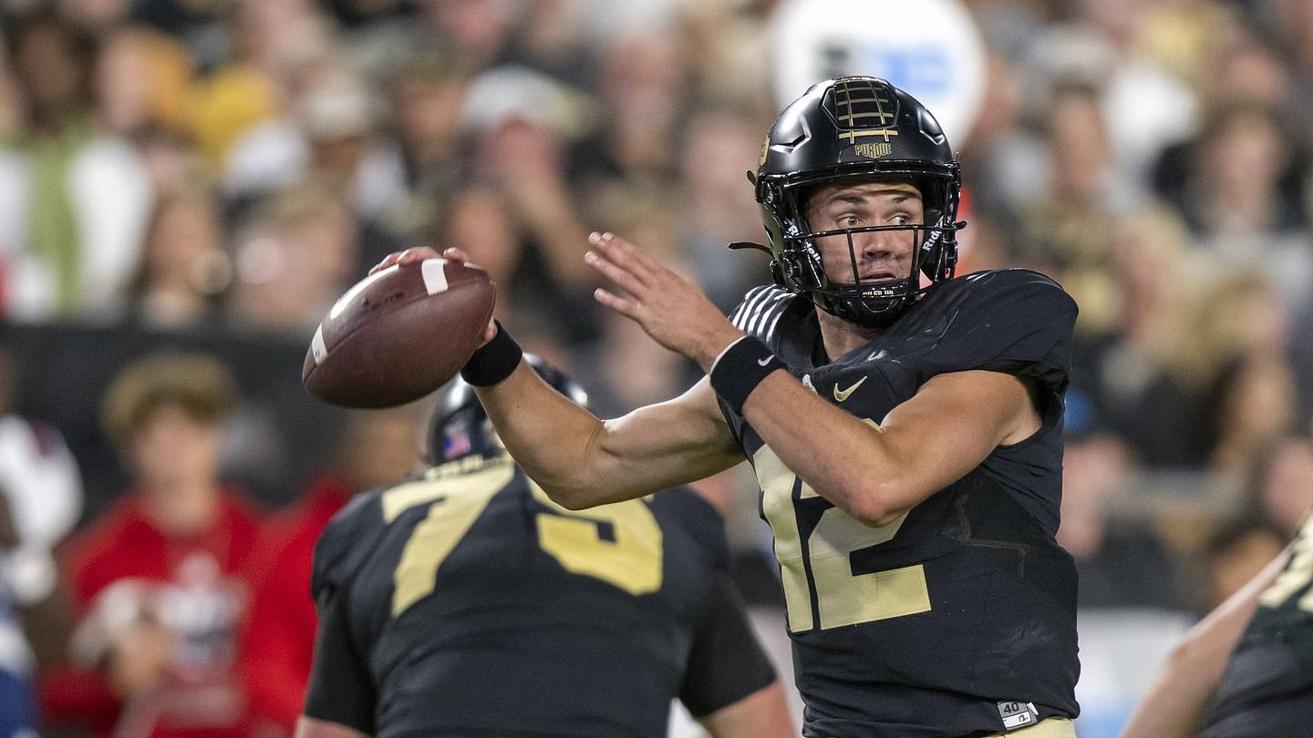 How to Watch Purdue Football Against LSU in the 2023 Citrus Bowl ...
