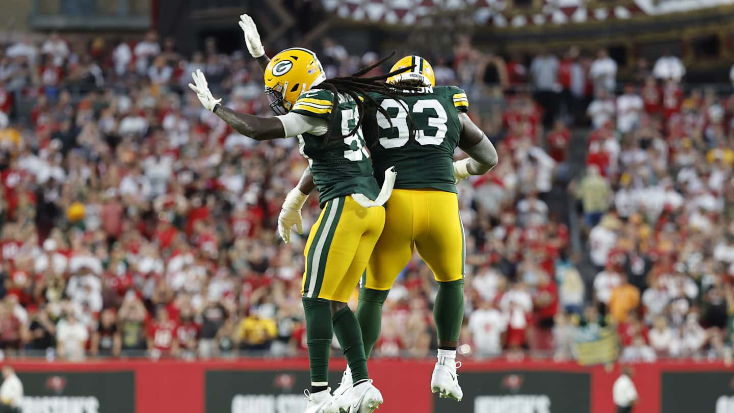 Packers Play Championship-Caliber Defense over Tom Brady, Buccaneers ...