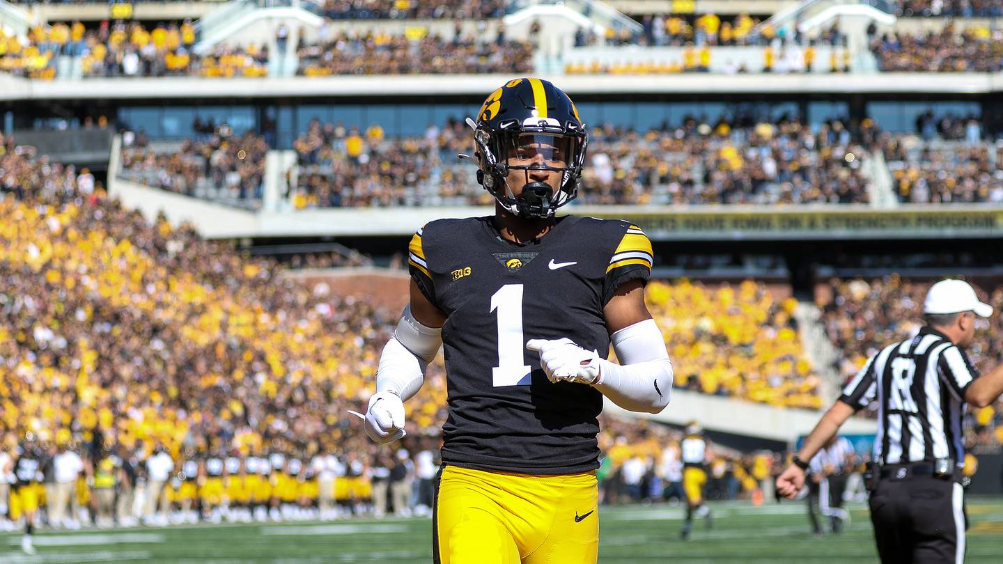 5 Hawkeyes Ready to Break Out in '23 - Sports Illustrated Iowa Hawkeyes ...