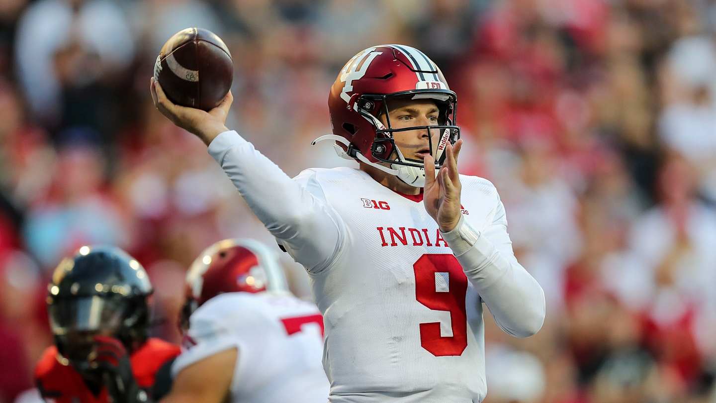 Live Blog: Follow Indiana Football Versus Nebraska Football in Real ...