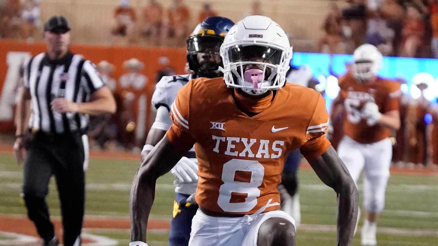 How to Watch, Listen and Stream Texas Longhorns vs. Oklahoma Sooners in Red River Showdown ...