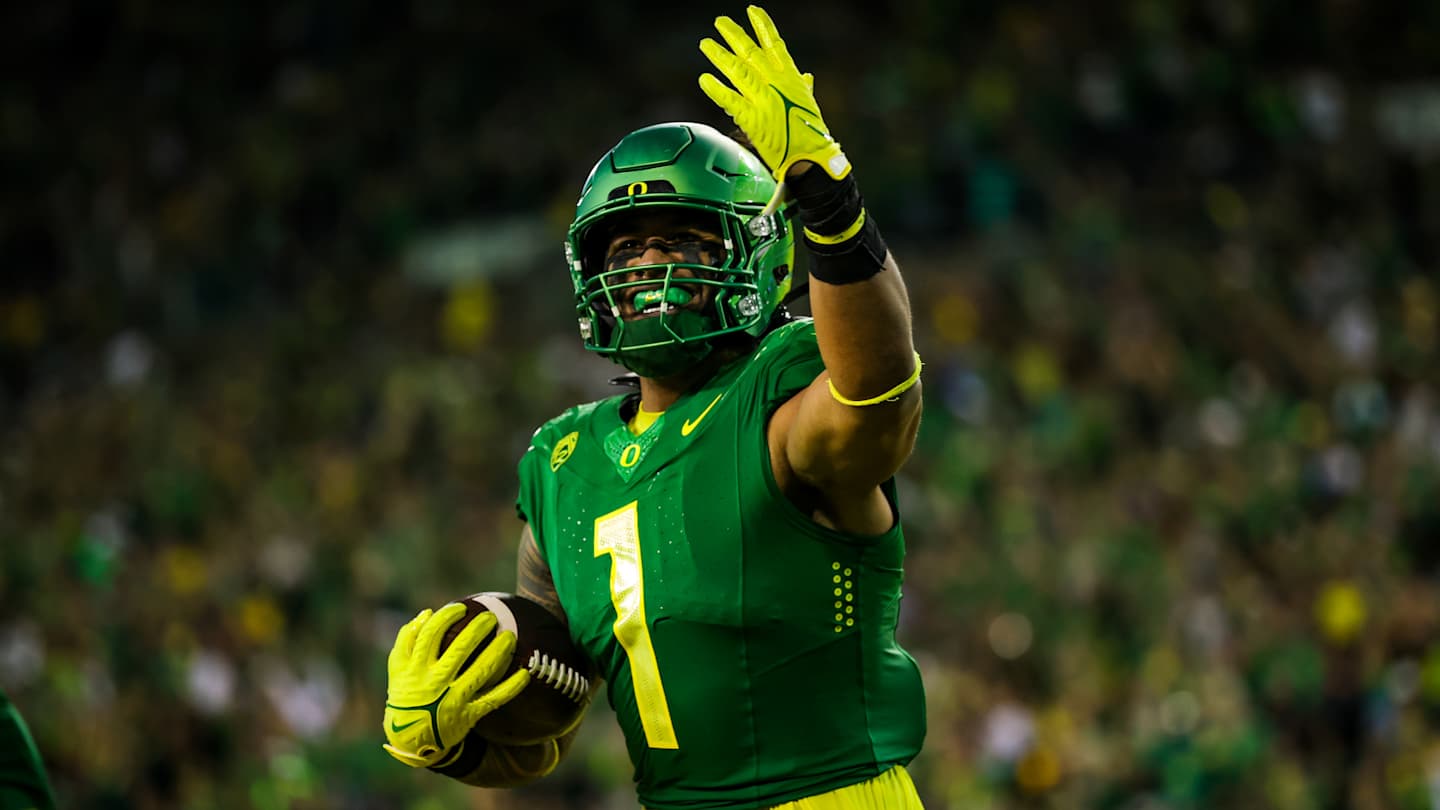 Oregon Football: Linebacker Noah Sewell Signs With Chicago Bears ...