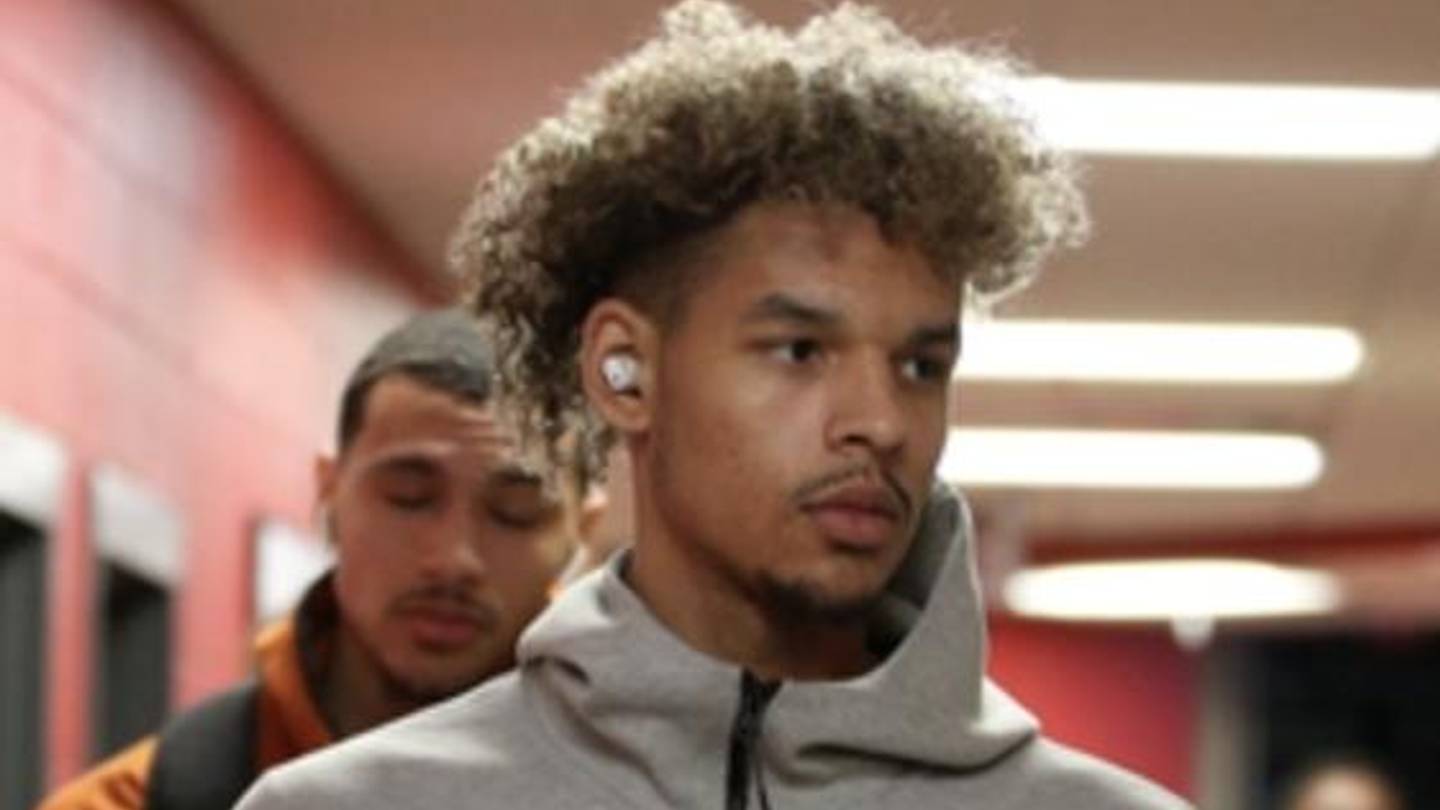 Quick Hits: Tre Mitchell's Potential, Stevenson's Toughness, Jimmy Bell ...