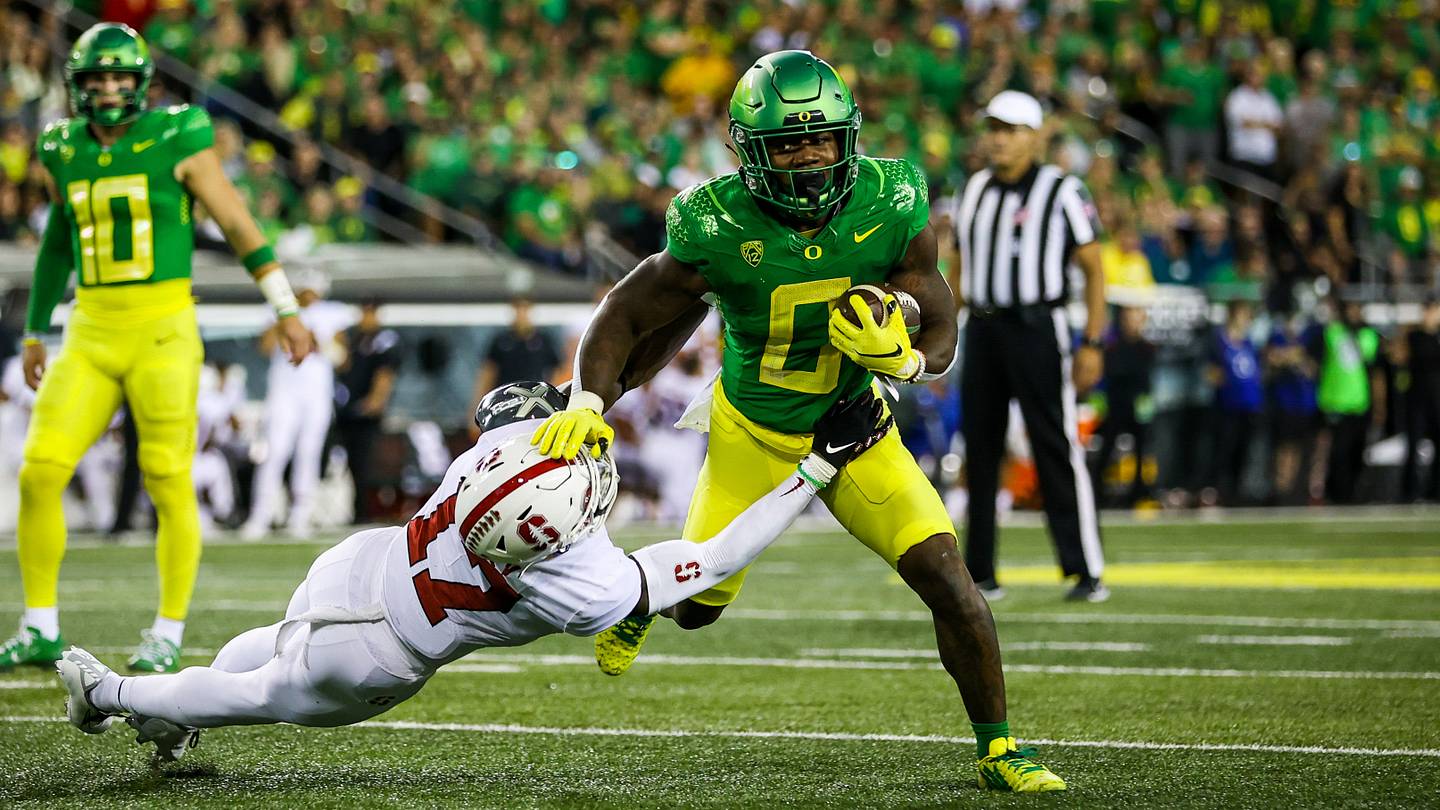Oregon Football: Running Back Bucky Irving Discusses Strong Start to ...