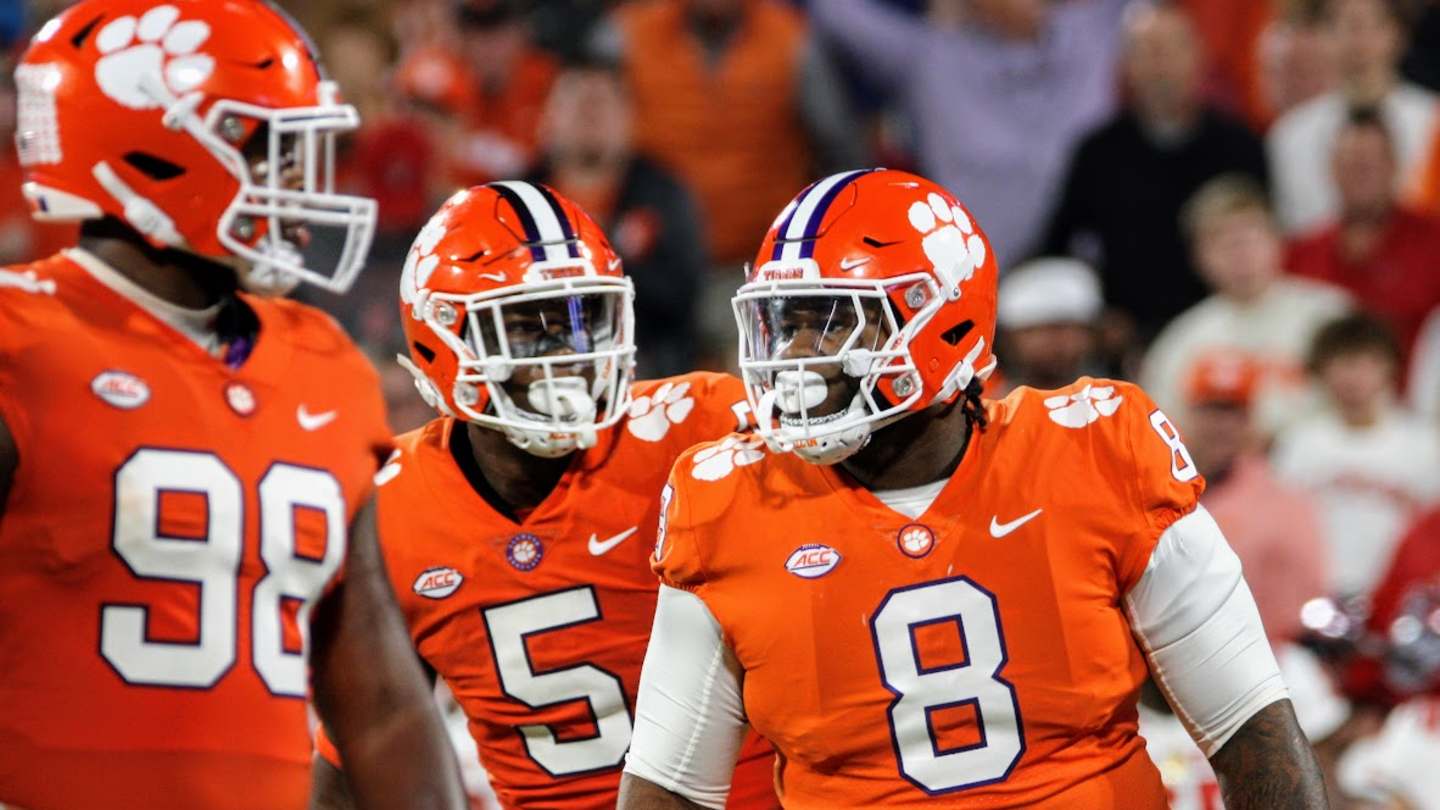 Clemson Tigers Preparing for Florida State Seminoles Offense That Is ...