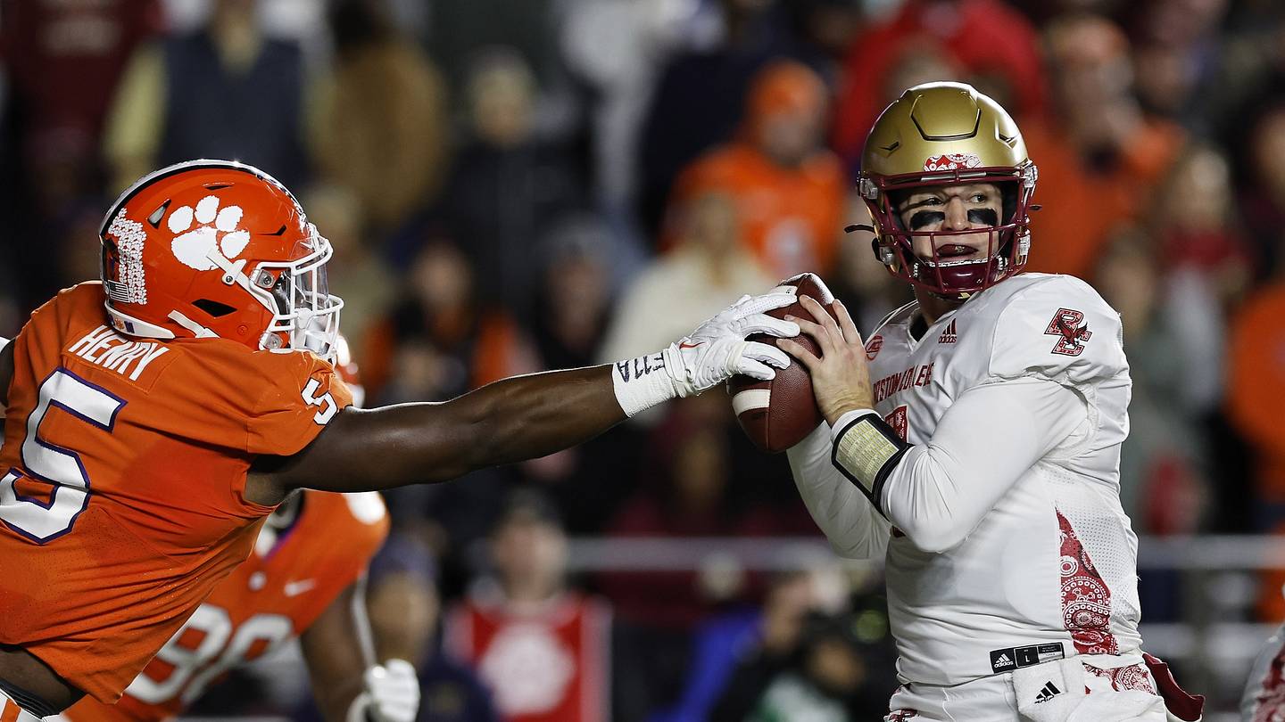 Clemson Tigers Use Dominant Second Half to Beat Boston College 31-3 ...