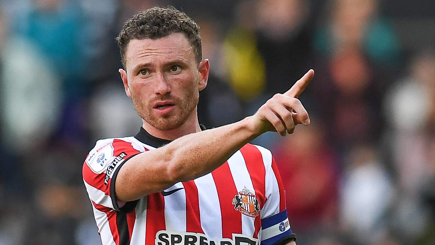 Corry Evans provides injury latest as Sunderland man steps up recovery ...