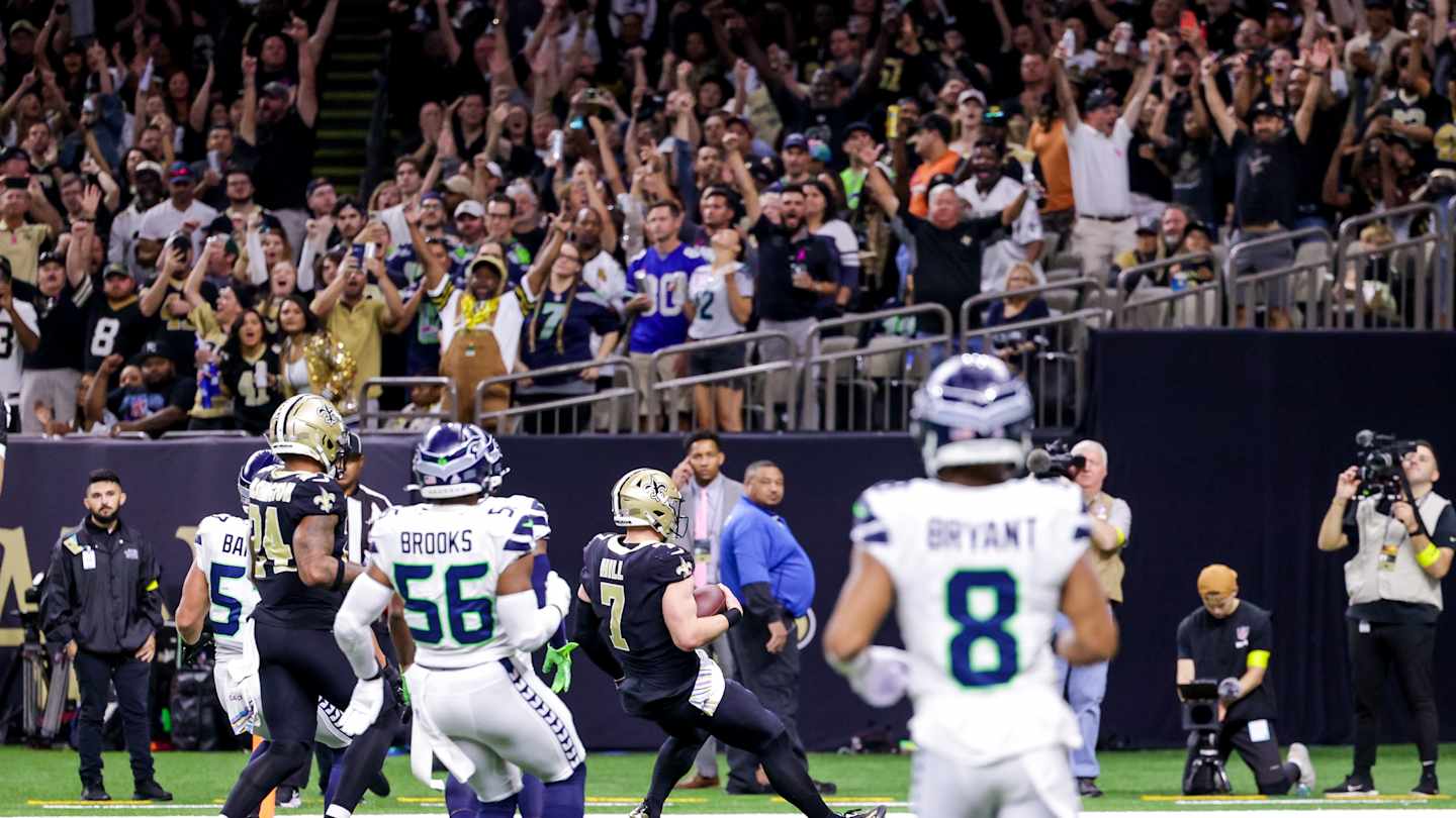 Seattle Seahawks Fall to New Orleans Saints in Superdome Shootout 39-32 ...