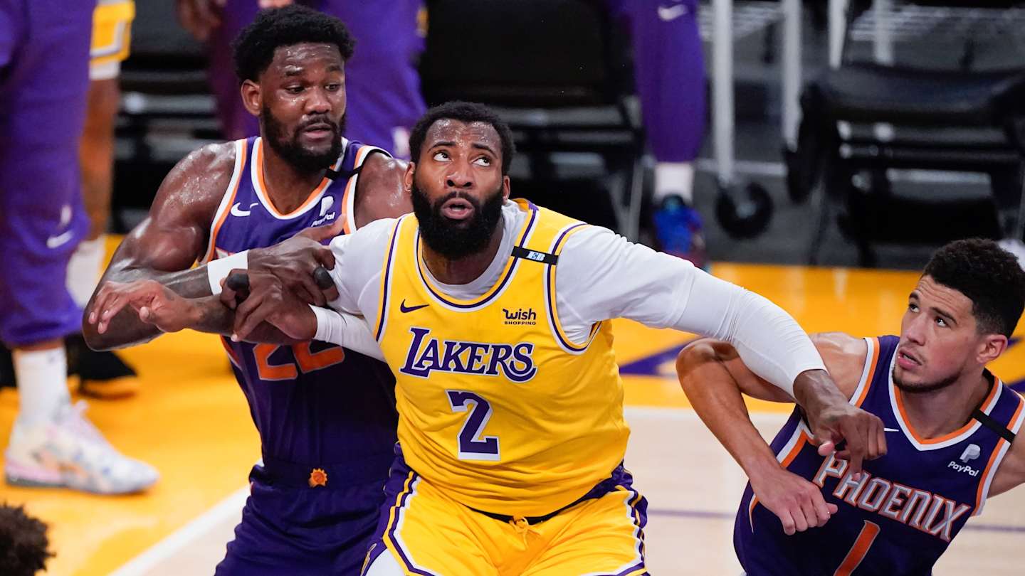 Lakers News: Former Laker Part Of Group Providing Financial Support To ...