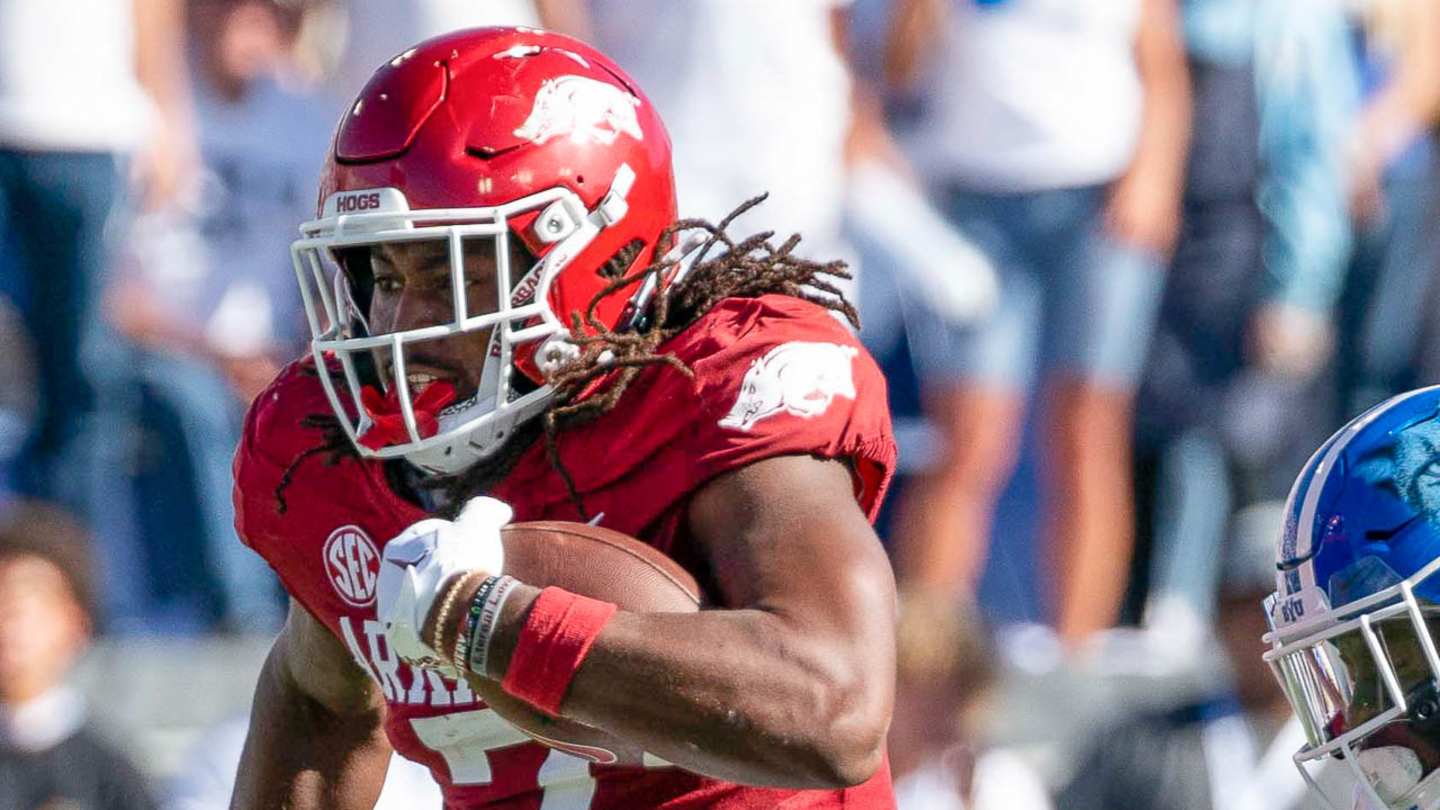 Razorbacks' Trey Knox entering transfer portal, according to reports ...