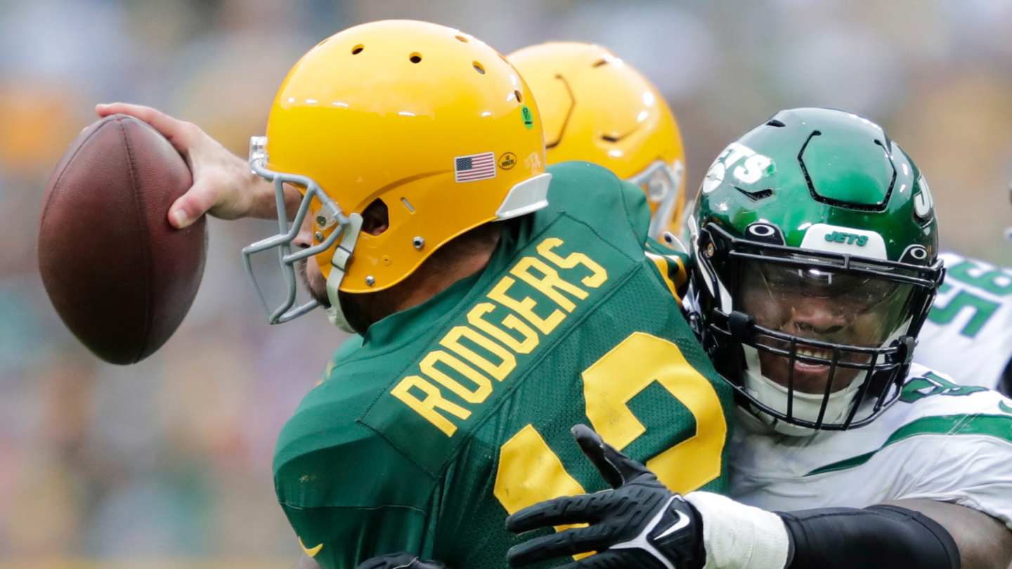 NFL World Reacts to Packers’ Scoring Only 10 Points vs. Jets - Sports ...