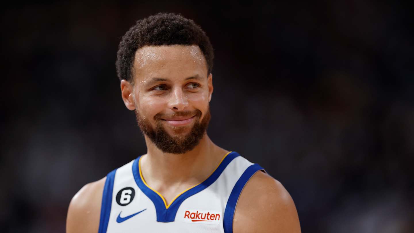 Curry Brand & Under Armour Making Mark in Sneaker Industry - Sports ...