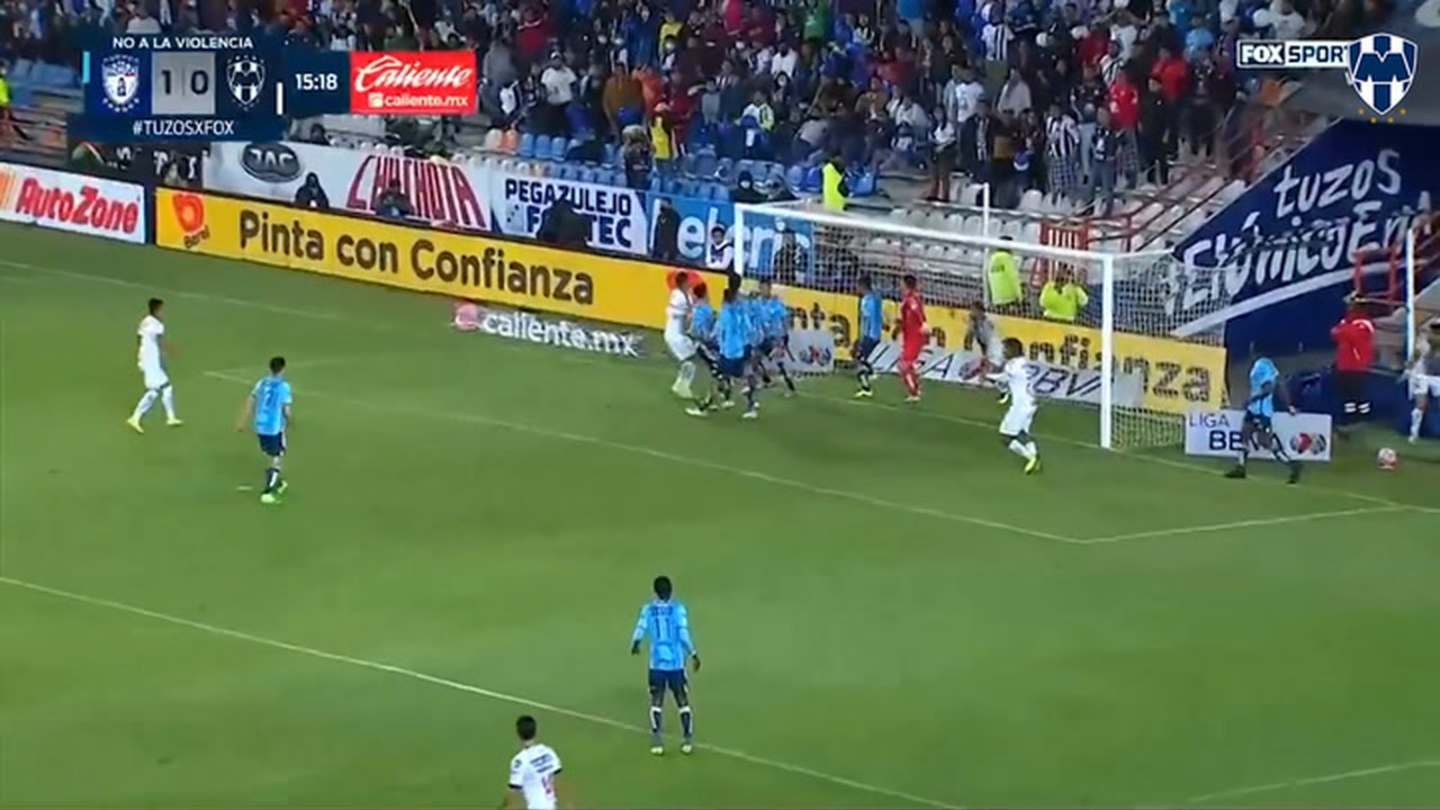 Moreno's bizarre header goal against Pachuca - Soccer - OneFootball on ...