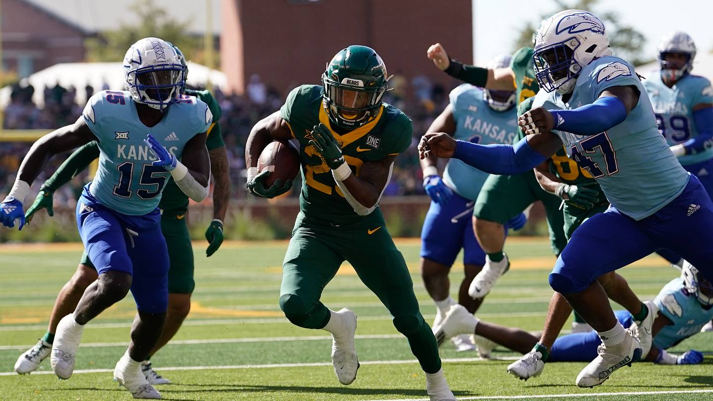 Kansas Jayhawks' Comeback Comes Up Short as KU Falls 35-23 to Baylor ...