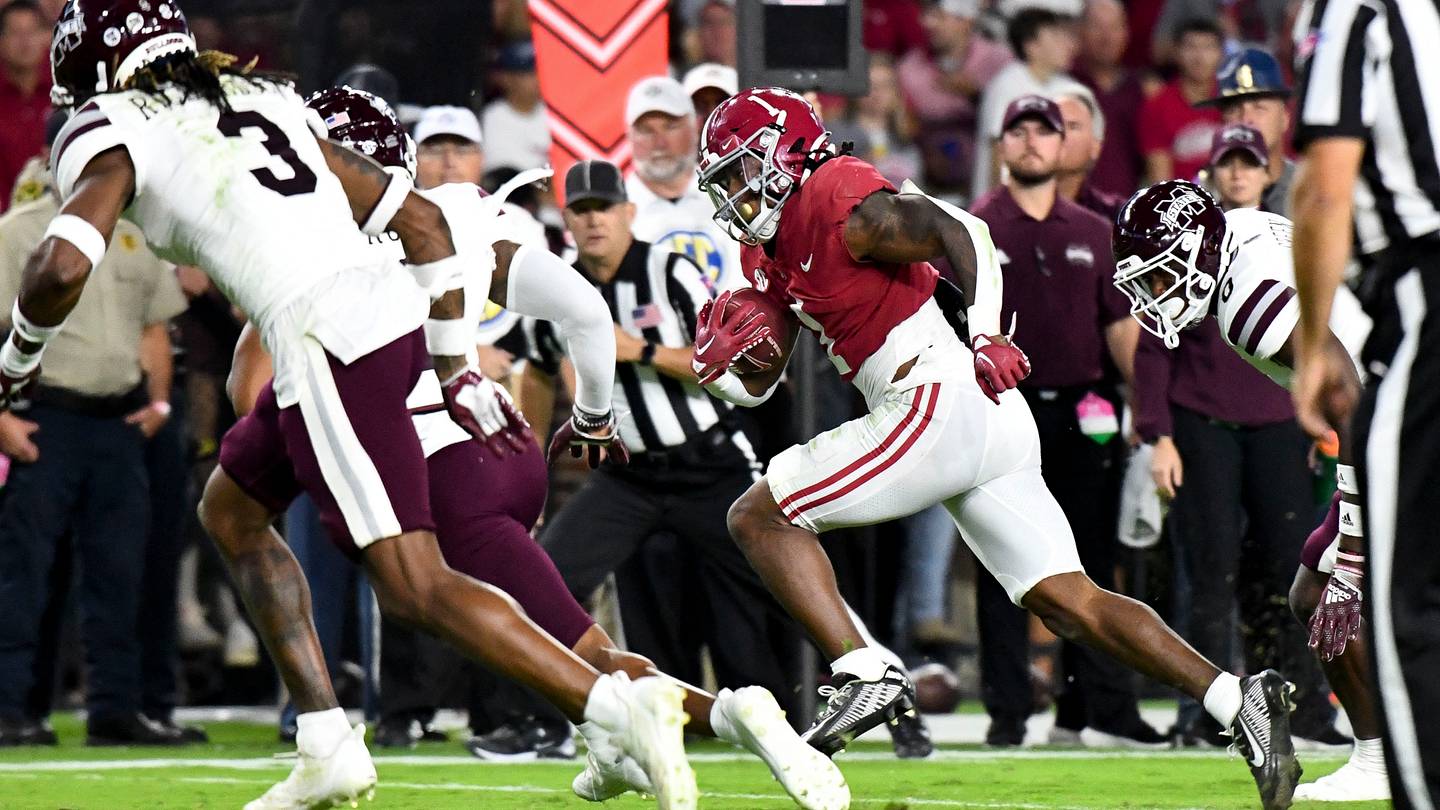 Alabama Offense Sputters Against State - Sports Illustrated Alabama ...
