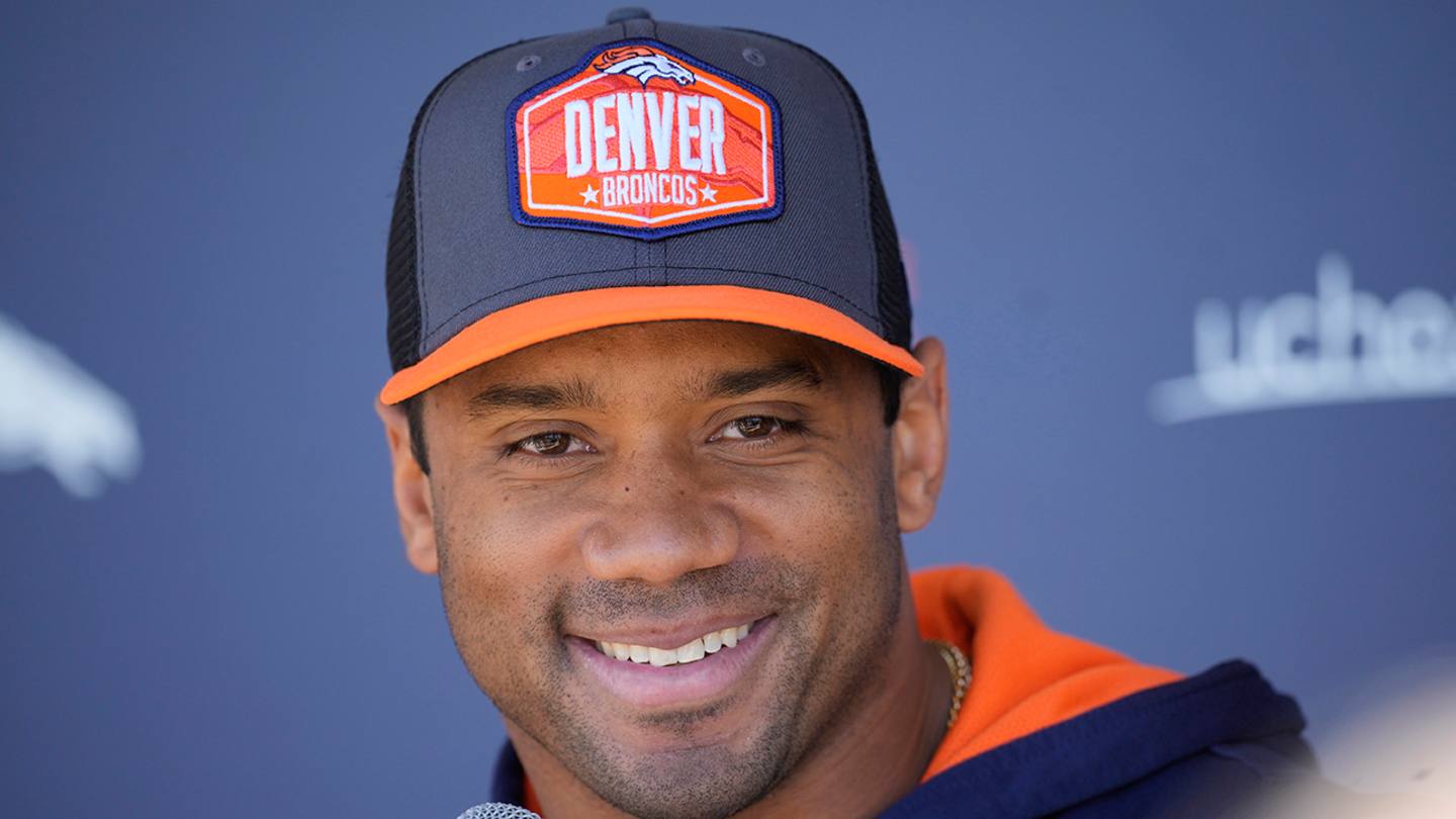Broncos GM Still Feels ‘Really Good’ About Russell Wilson Contract ...