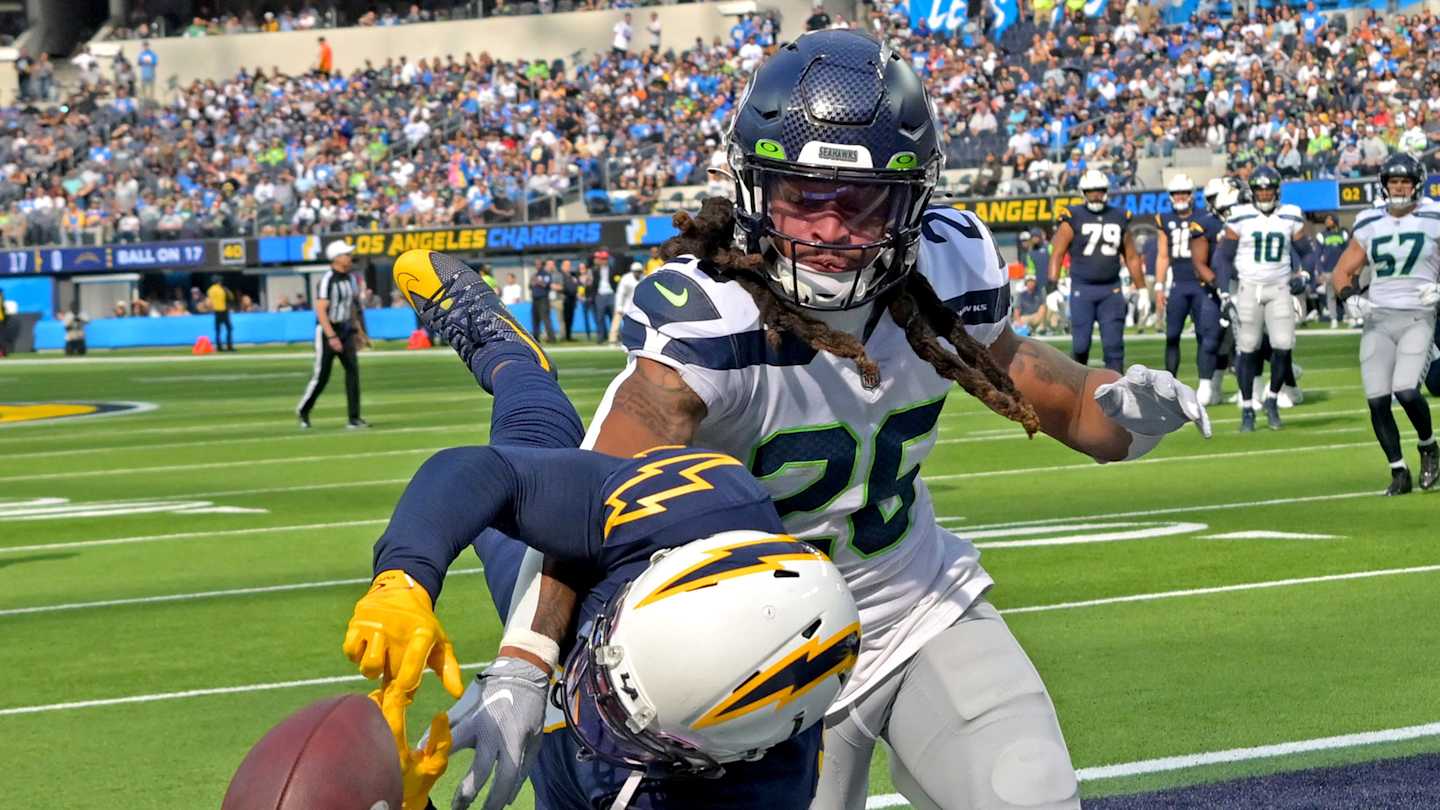 Ryan Neal, Josh Jones Active as Seattle Seahawks Square Off With Los ...