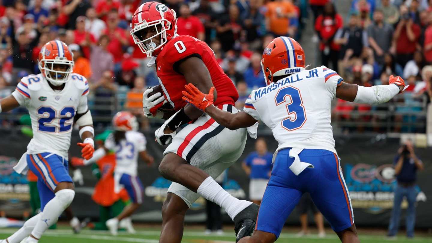 Georgia Dominating Florida Gators at Half, 28-3 - Sports Illustrated ...