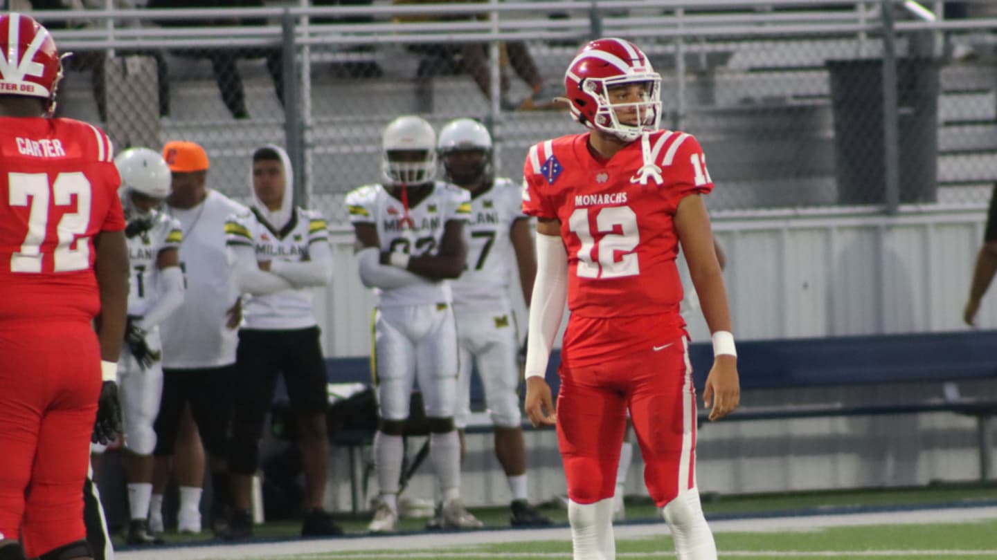 Oregon Football Recruiting: 2024 Mater Dei Quarterback Elijah Brown ...