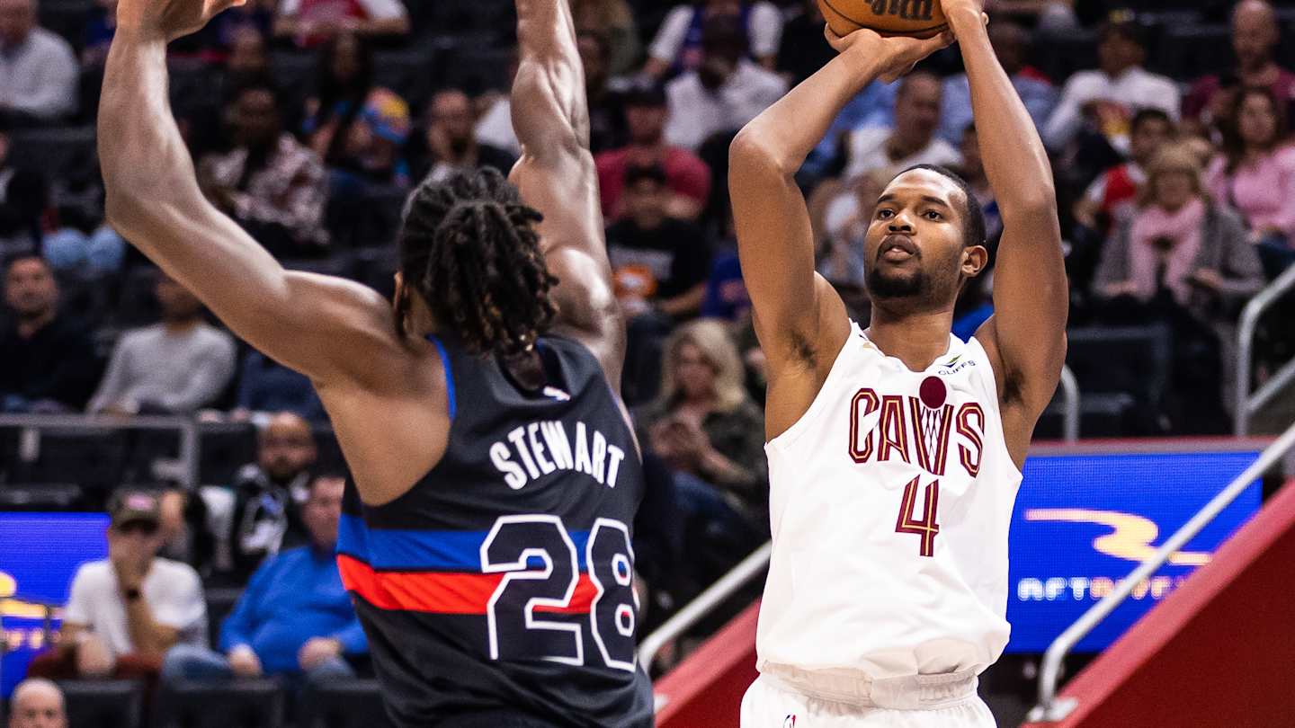 Evan Mobley Sets New Career High In Blocks Against Pistons - Sports ...