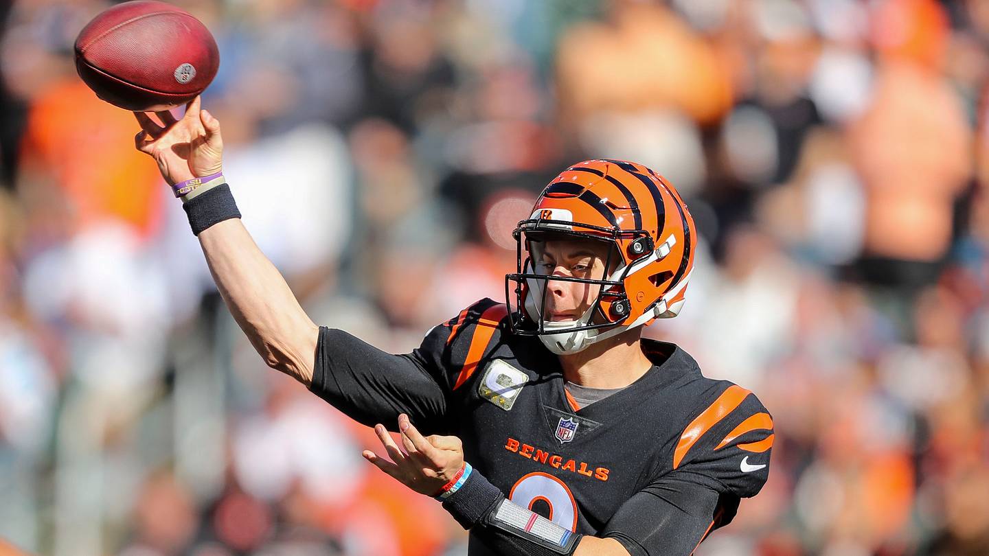 Bengals Quarterback Joe Burrow Wears Sweater & Air Jordans - Sports ...