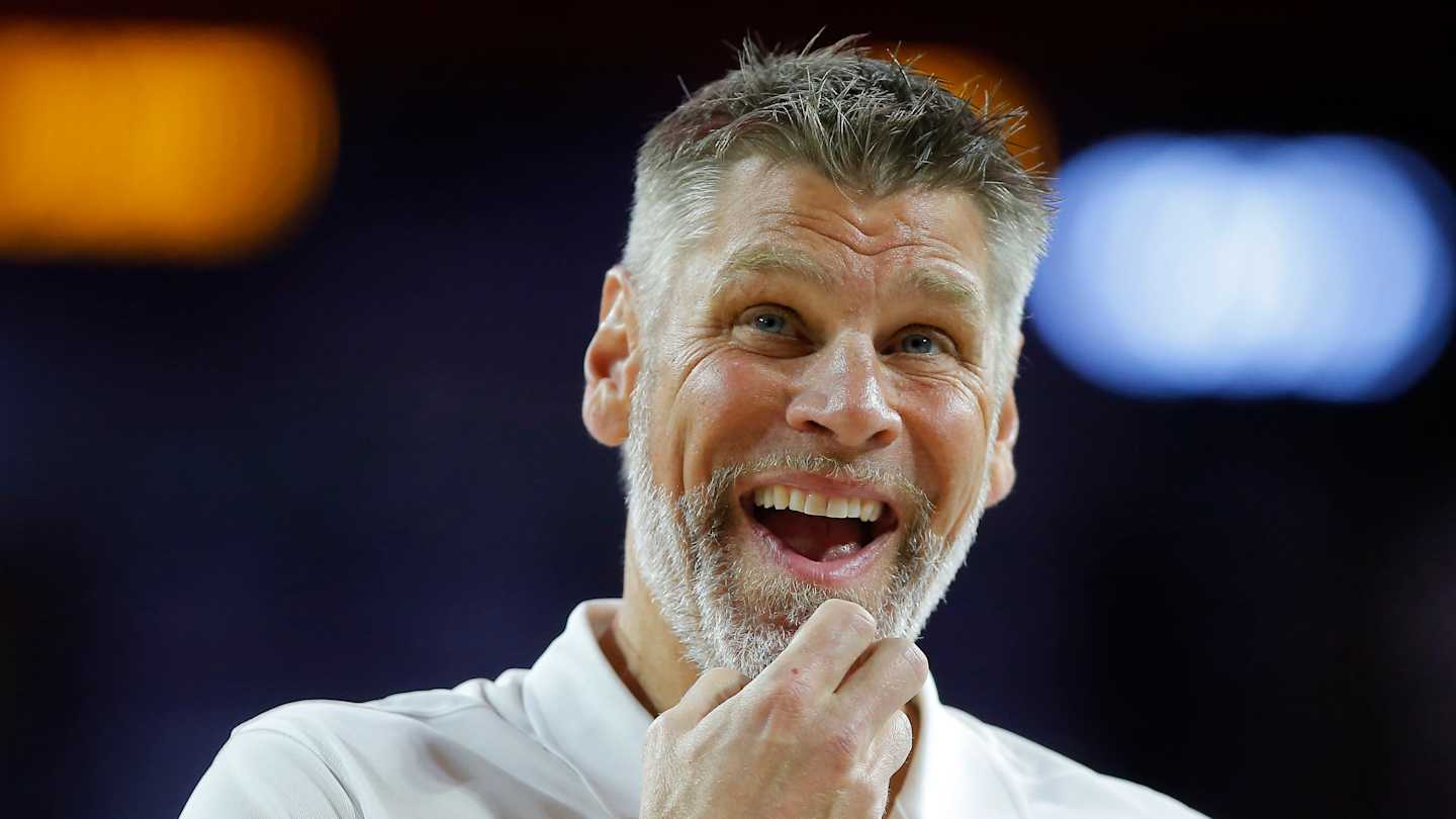 Why Oklahoma's Porter Moser Says He Has 'No Interest' in Notre Dame Job ...