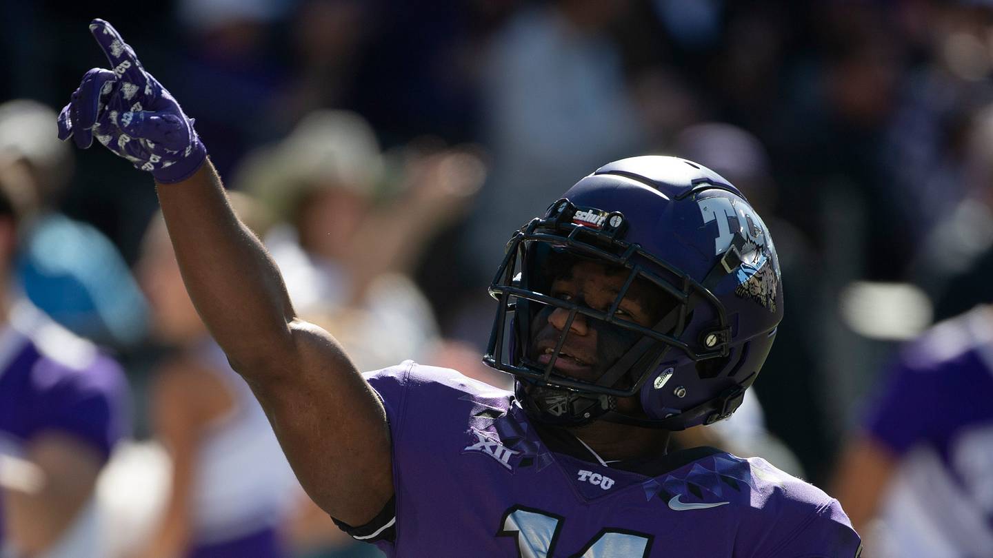 TCU Football: Derius Davis and Johnny Hodges Receive Weekly Big 12 ...