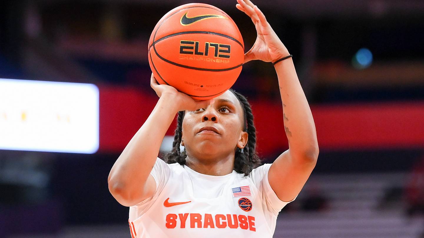 Dyaisha Fair Leads Syracuse Past Virginia - Sports Illustrated Syracuse ...