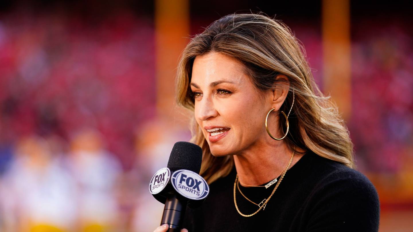 Erin Andrews Explains Main Reason She Left ESPN for Fox Sports - Sports ...