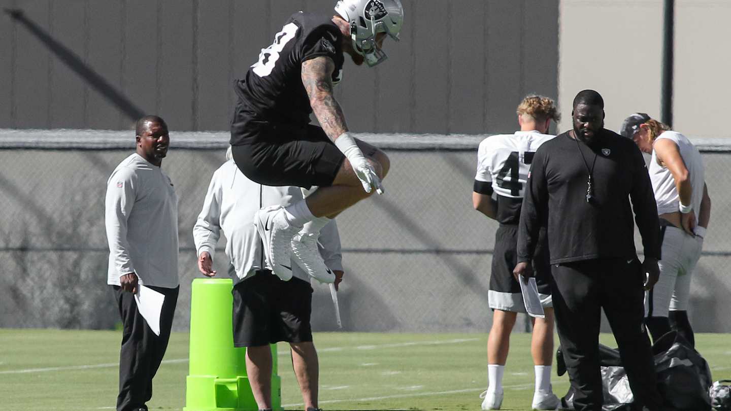 From the Las Vegas Raiders' locker room: DE Maxx Crosby - Sports ...