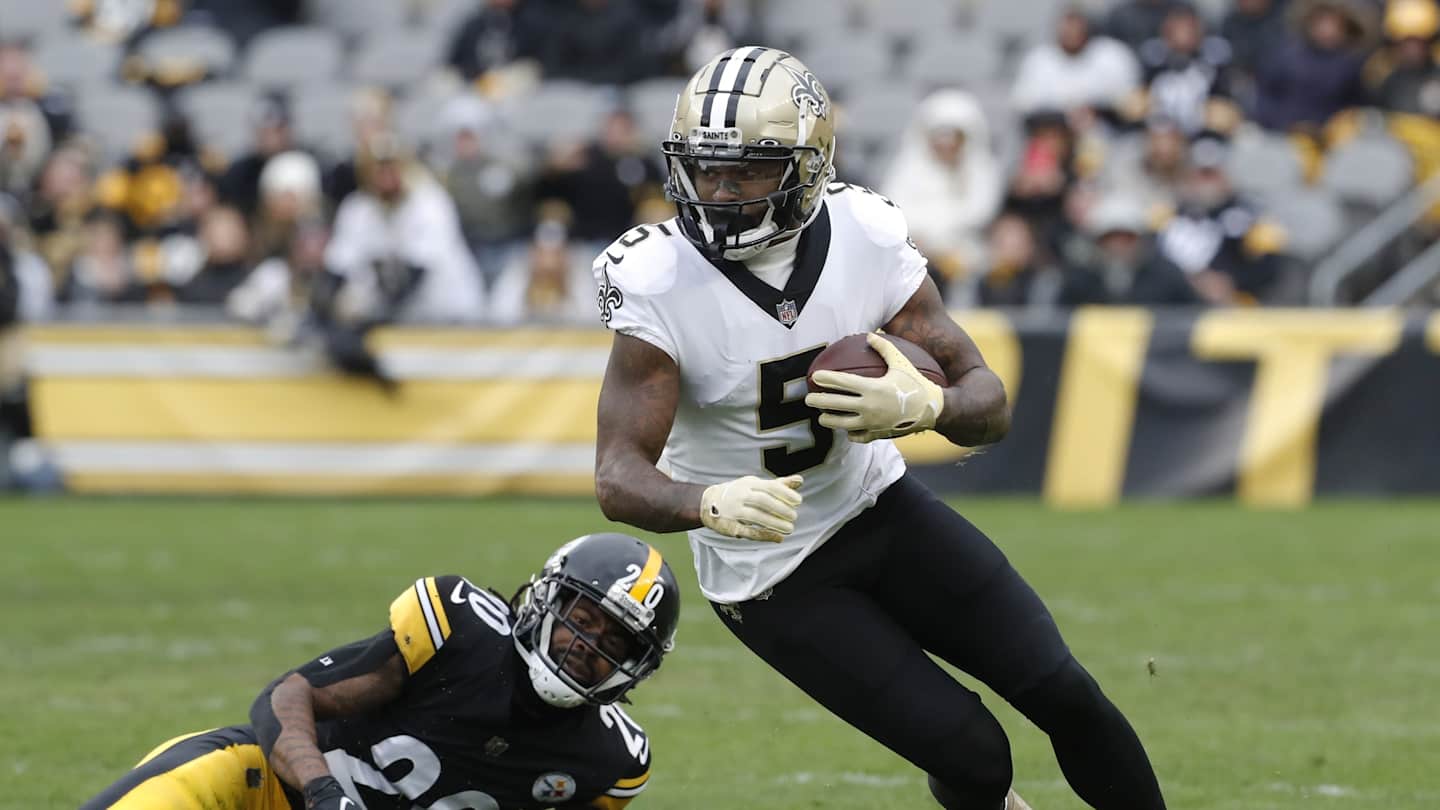 Saints Place Jarvis Landry on IR, Sign Kirk Merritt to Active Roster ...