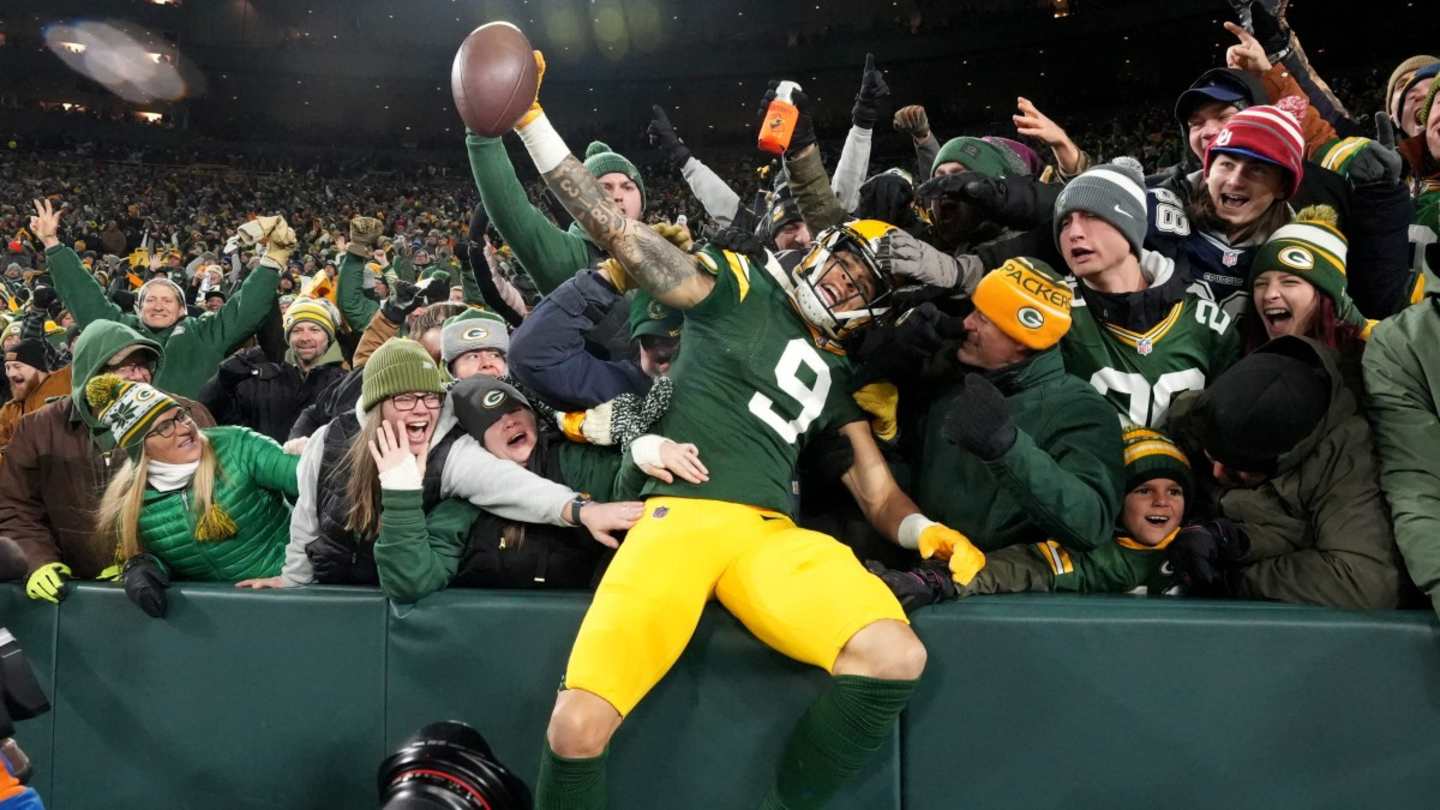 Packers-Titans Tickets are Cheapest on NFL Week 11 Schedule - Sports ...