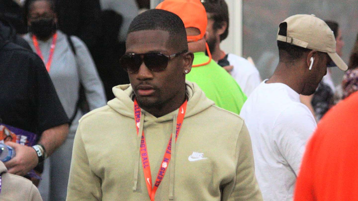 Tiger Tracker: 2024 Clemson CB Targets - Sports Illustrated Clemson ...