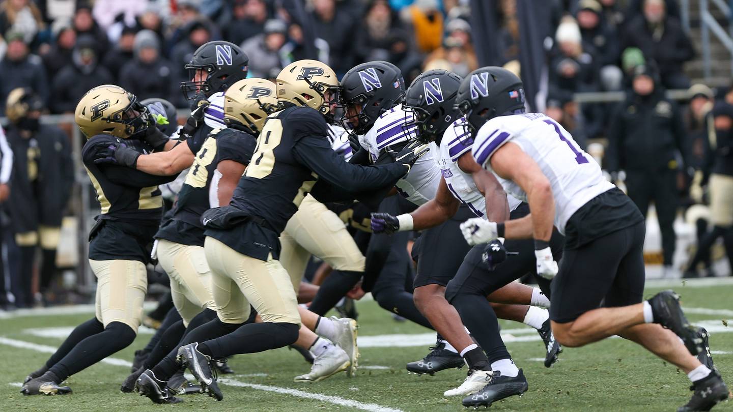 PHOTO GALLERY: Pictures From Purdue Football's 17-9 Victory Against ...