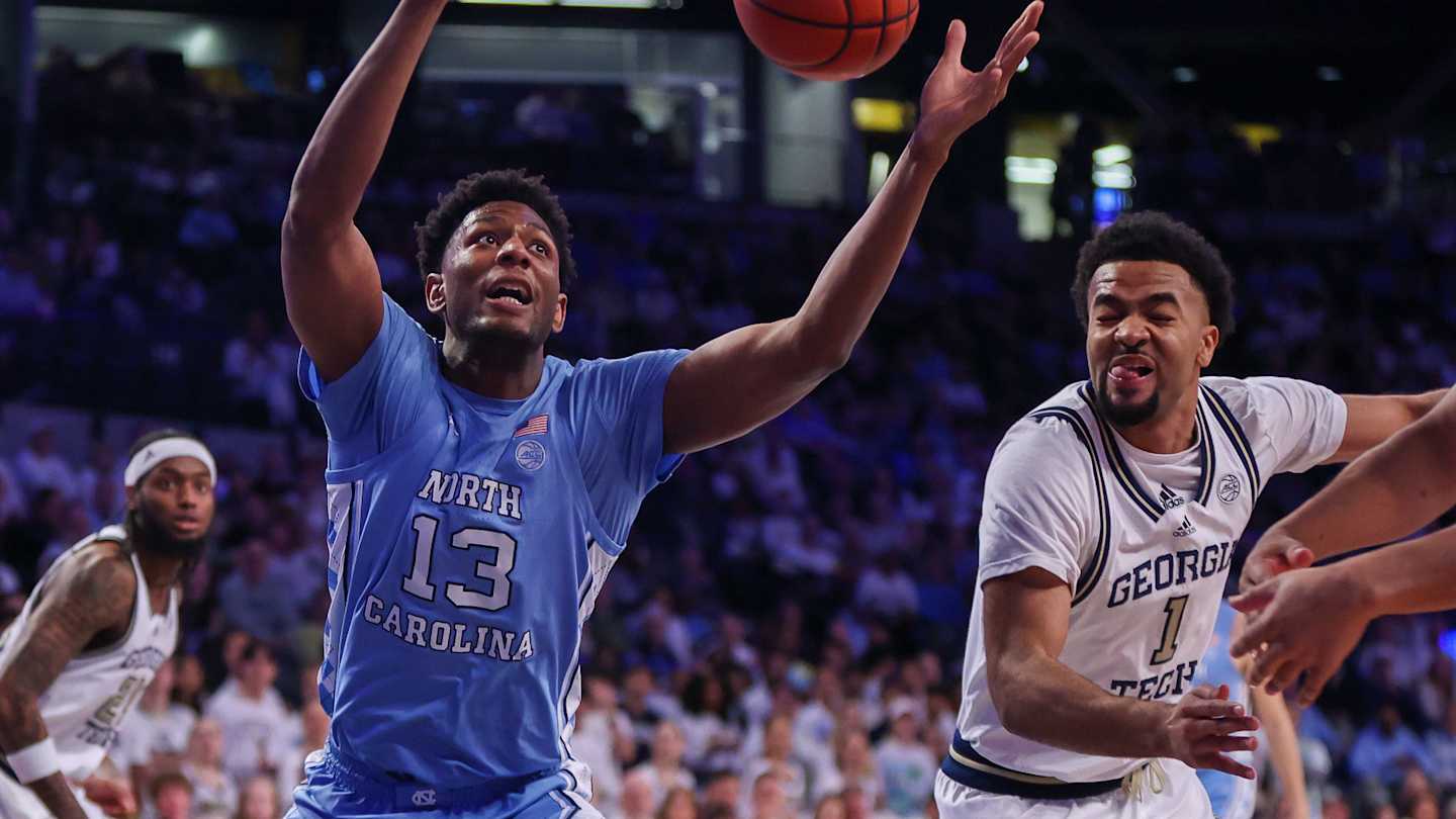 Hubert Davis Comments on UNC Basketball Fumbling Big Lead in Atlanta ...