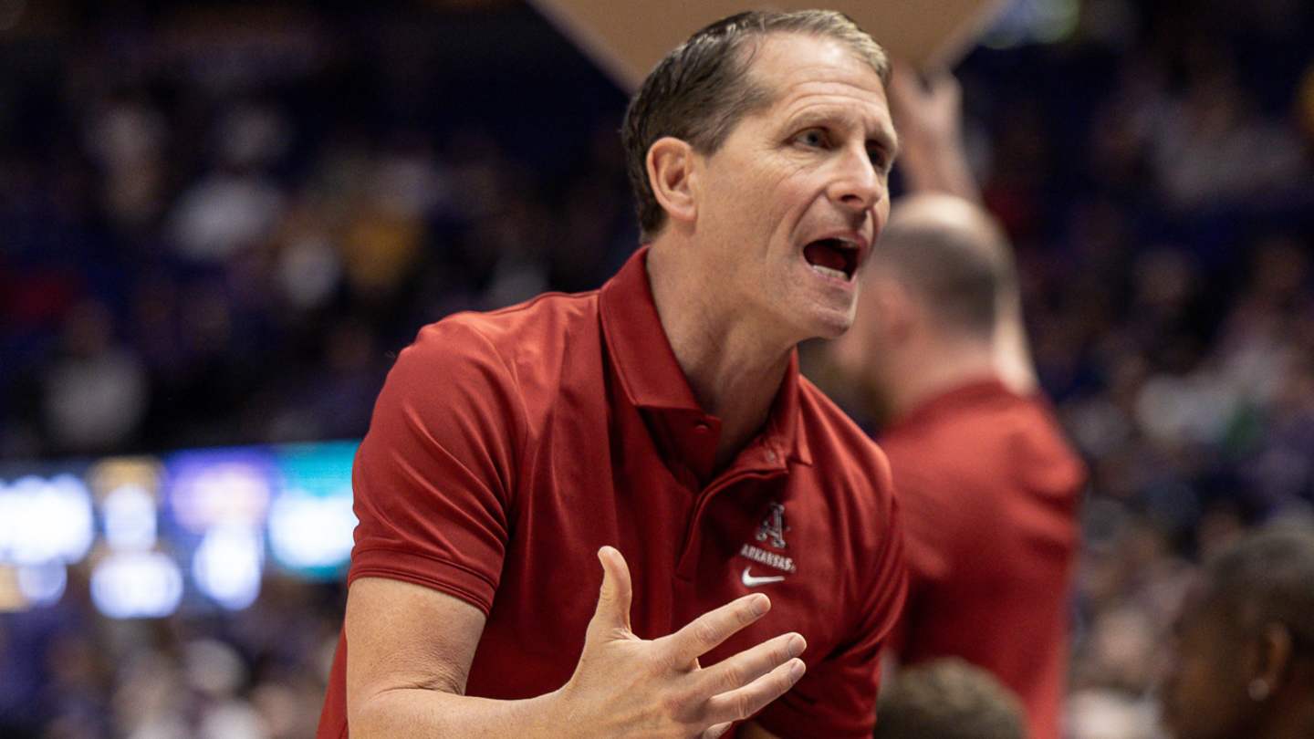 Arkansas Coach Eric Musselman Struggling to Cope with Hogs' Historic ...