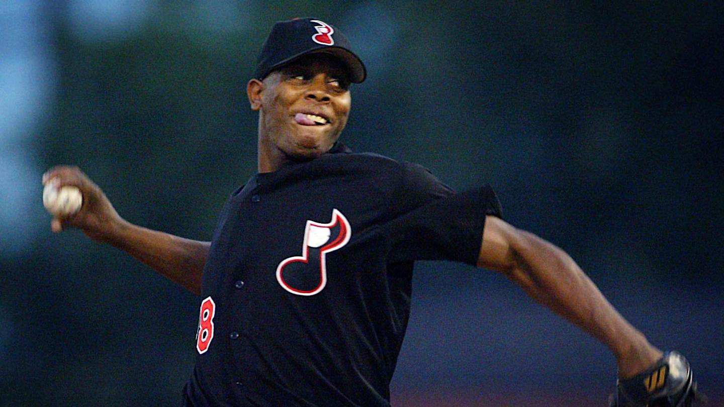 Longtime MLB Pitcher Pat Mahomes Sr., Father of Kansas City Chiefs QB ...