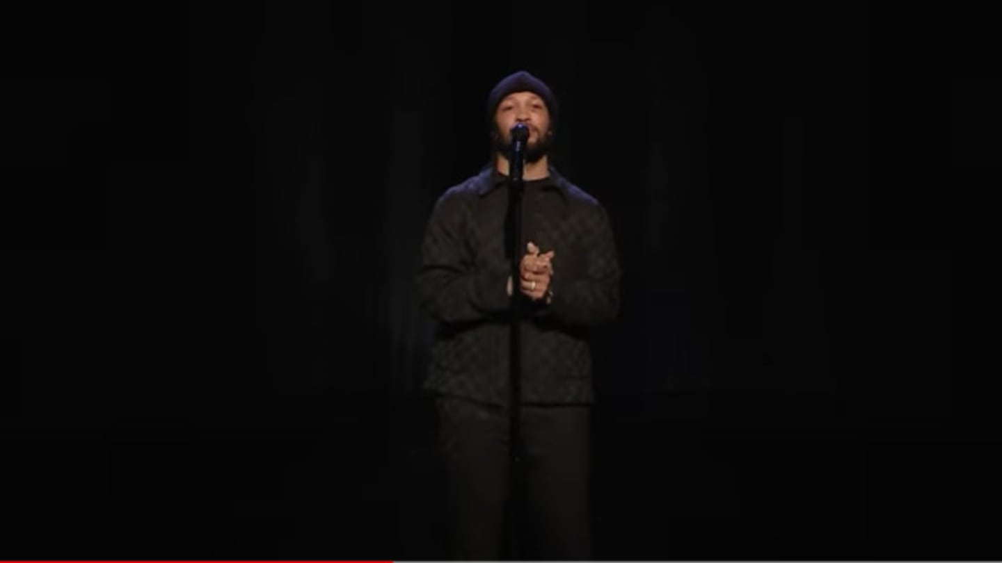 WATCH: New York Knicks All-Star Jalen Brunson Turns Smash Mouth in Slam ...