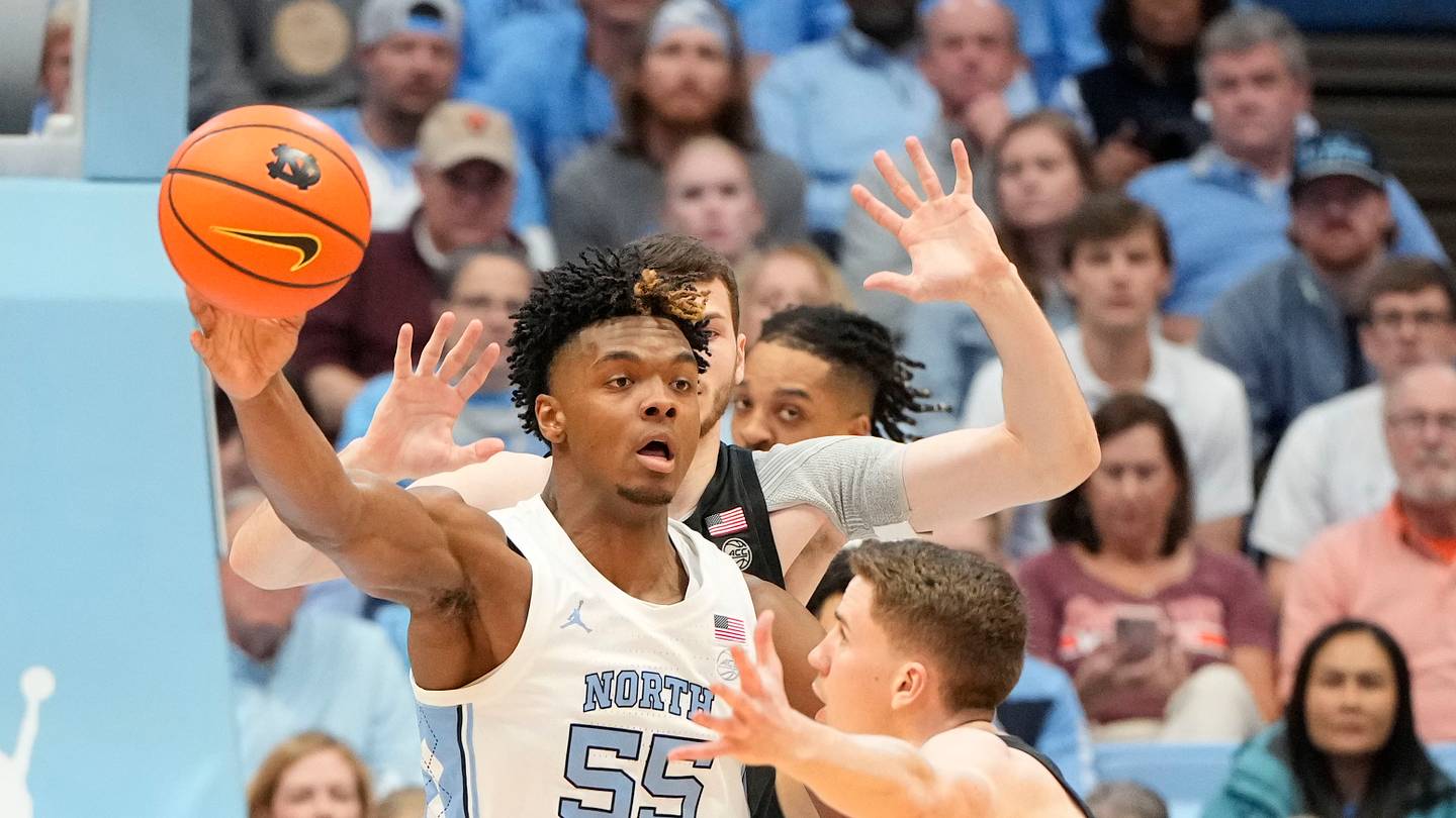 One UNC Basketball Ranking Streak Ends at Hands of Blue Devils - Sports ...