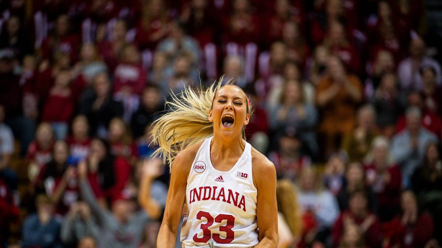 WATCH: Sydney Parrish Buries Back-to-Back 3-Pointers to Extend Indiana ...