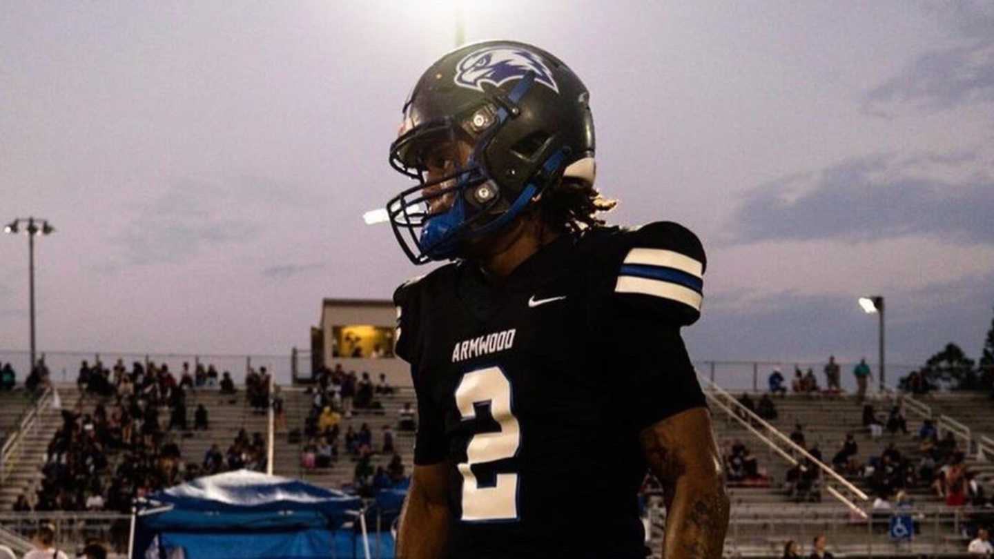 Georgia Tech Makes the Cut for Three-Star Running Back Girard Pringle ...