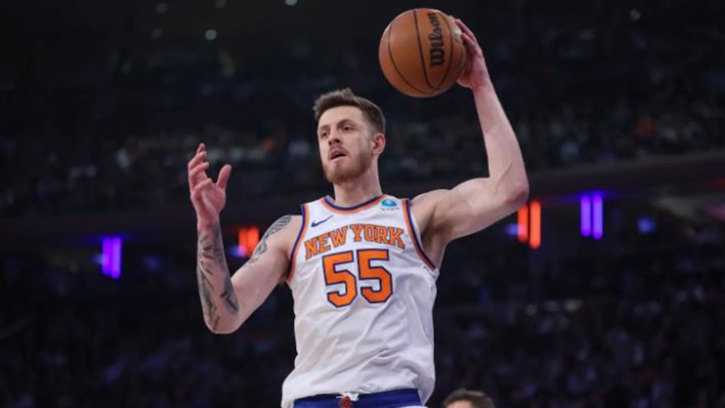 Isaiah Hartenstein Returns to New York Knicks in 'Frustrating' Fashion ...