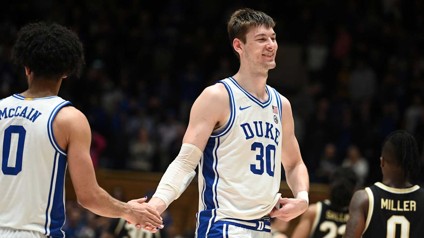 Kyle Filipowski Now 'In Good Company' Among Duke Basketball Stars ...