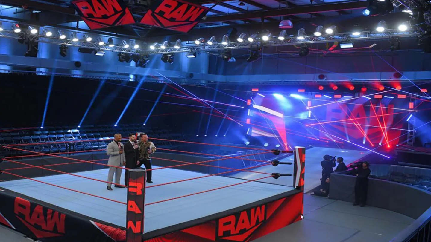 Former WWE Champion & UFC Fighter Could Be Making MMA Comeback In 2024 ...