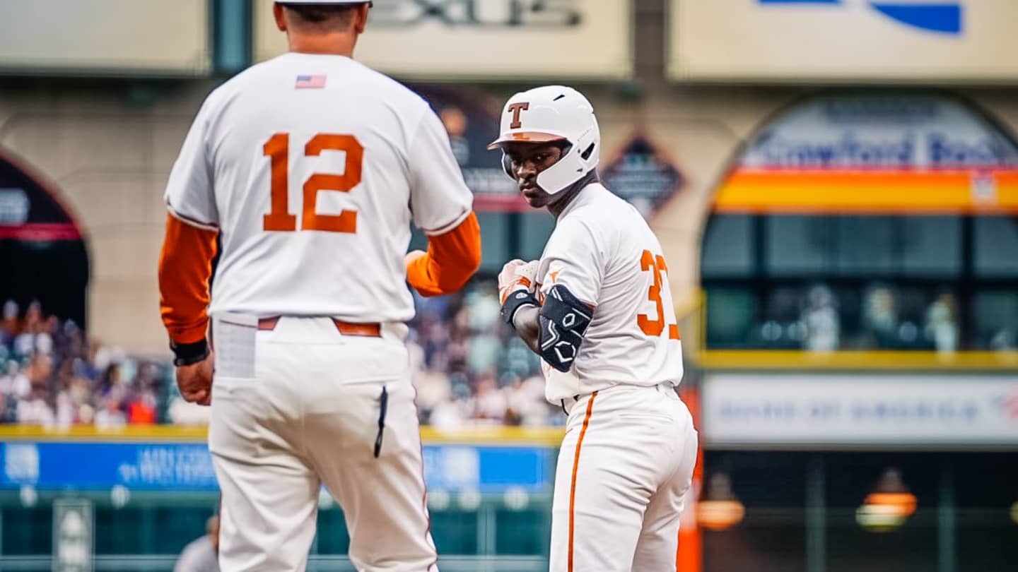 No. 15 Texas Longhorns End Houston Trip Against No. 9 Vanderbilt ...
