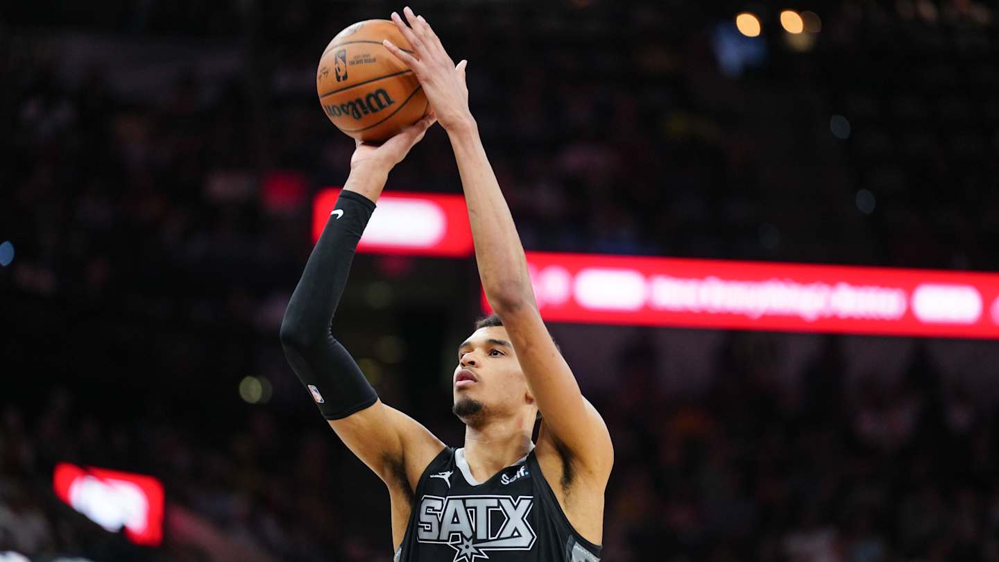 San Antonio Spurs Officially Eliminated from Playoffs After Loss vs ...